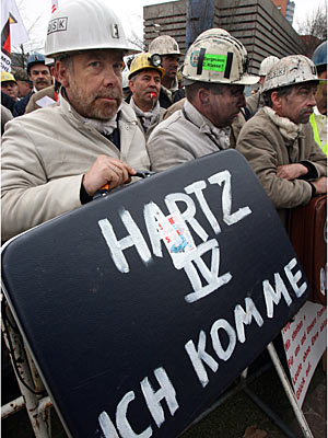 Introduction to debate on the new 'under classes' - Wildcat Germany | libcom.org